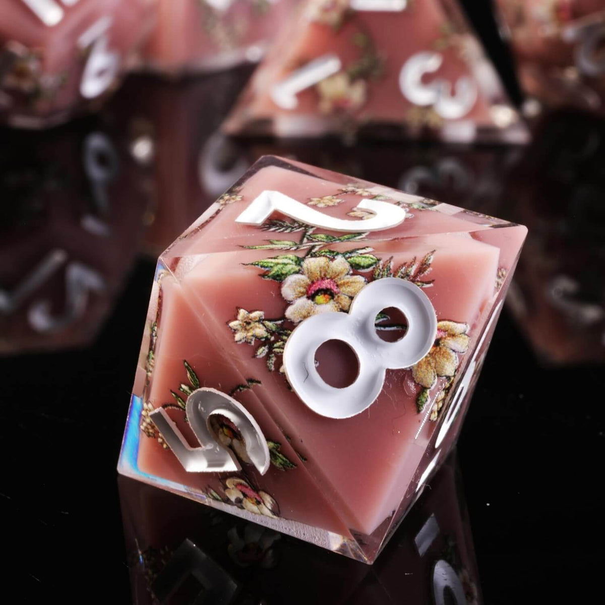 Maidens Sharp Edge Polyhedral D&D Dice Set 7 Pieces | Dice of Dragons